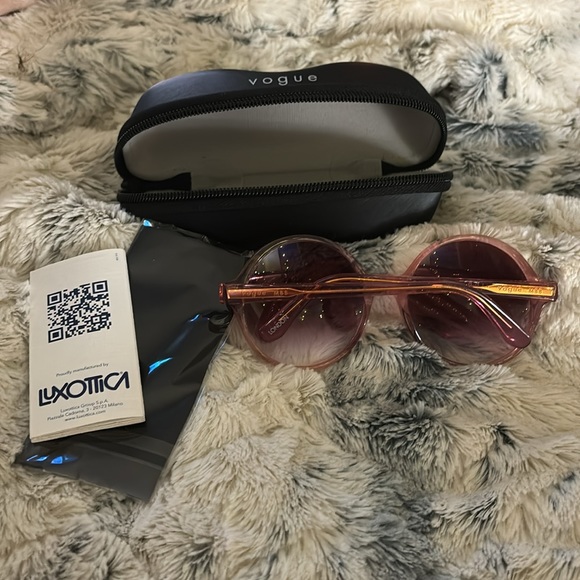 Vogue | Accessories | Vogue Sunglasses | Poshmark